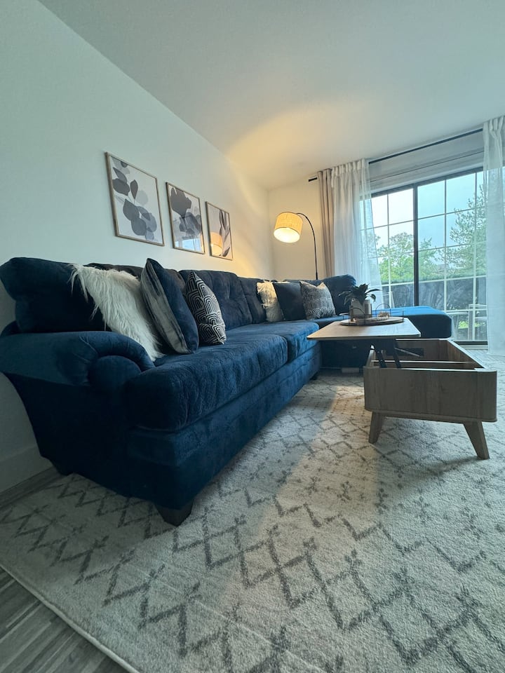 Comfy Canton - Furnished Home W/ 24-hour Gym - Westland, MI