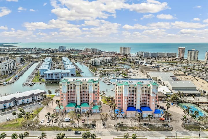 401 Palm Harbor Condo Of Fort Myers Beach - Fort Myers Beach, FL