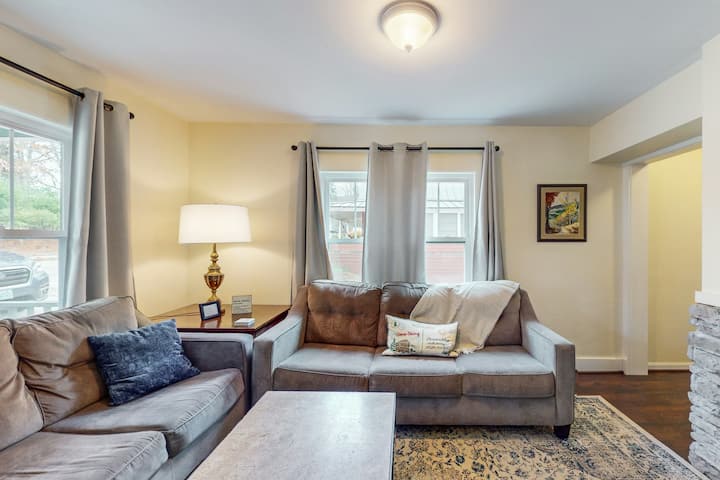 4br Downtown Home Near Skiing,hiking & Restaurants - North Conway, NH