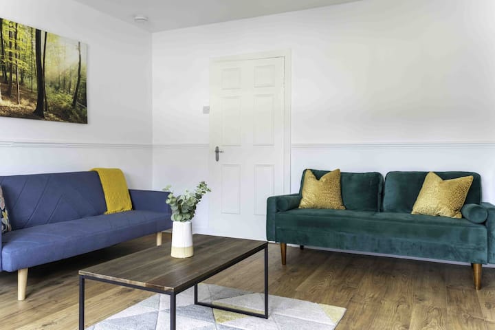 Snug Modern Home In Glasgow - Glasgow