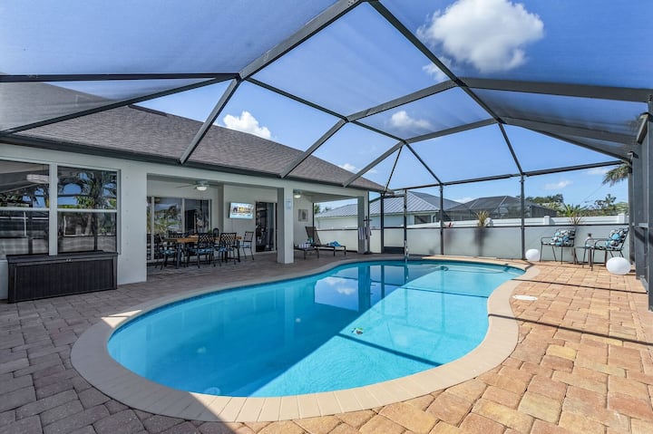 Game Room, Heated Pool - Villa Resting Beach Place - 케이프코럴