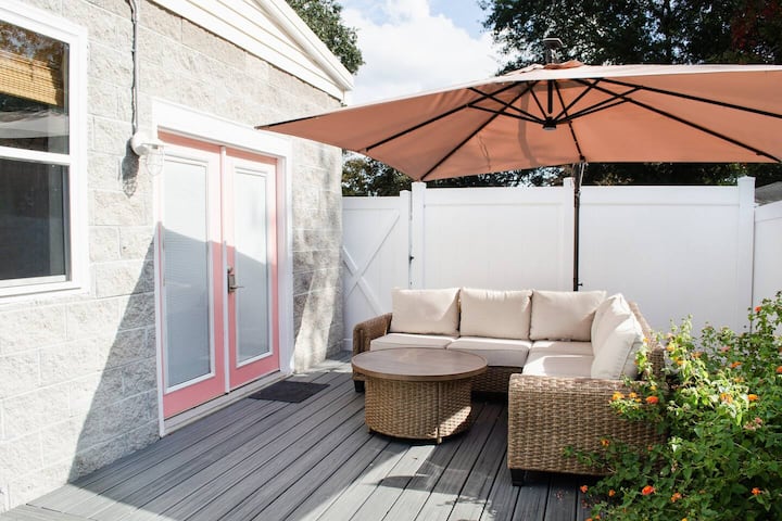 Private Retreat At The Beach - Oak Island, NC