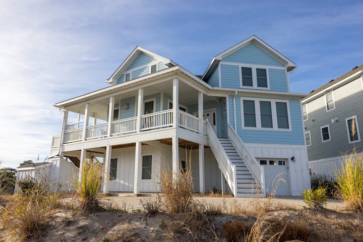 Oceanside 7min Walk2beach,6br,pool,hottub,foosball - Carova Beach, North Carolina