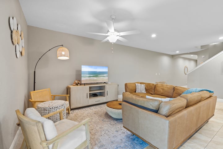 Game Room-beach-3br-oceans 25- Lazy Beach Days - Ponce Inlet, FL