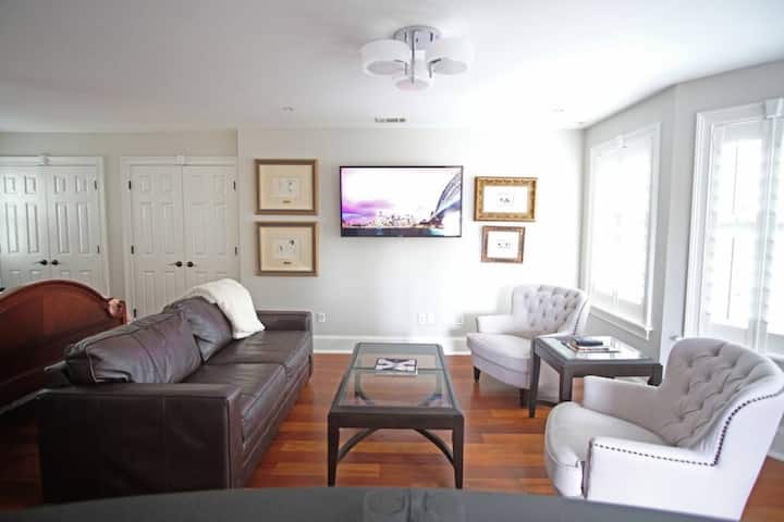 Hamilton Carriage B - Centrally Located, Courtyard - 서배너