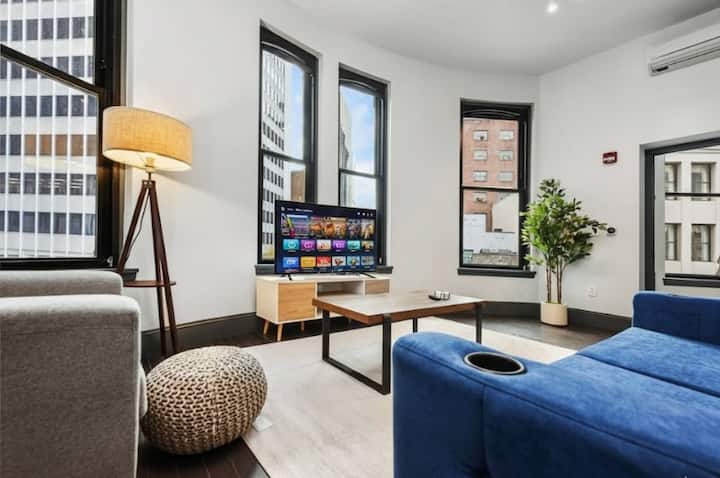 Cozy 1br Downtown Pittsburgh – Walk To Stadiums - Pittsburgh, PA