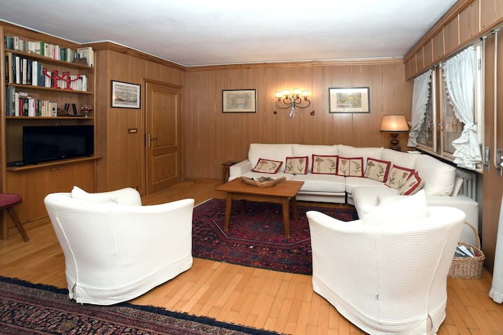 Casa Due Vette, 500m From The Ski Lifts - Cortina d’Ampezzo