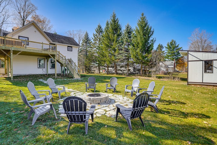 Retreat W/ Deck & Grill: 1 Mi To Hunter Mtn Resort - Hunter, NY