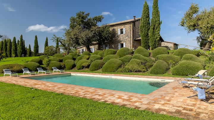 Villa Dei Rosmarini 8, Emma Villas - Bolsena