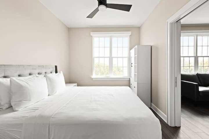 2br Suite Close To Bywater Charm - New Orleans, LA