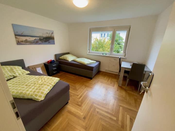 Kraft Apartment Für 6 Personen - Stuttgart