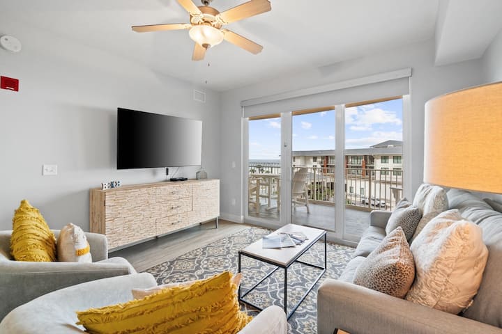 Calypso Resort 3-409 - Panama City Beach, FL