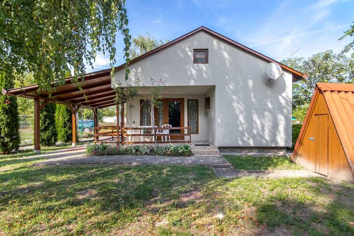 Holiday Home With A Large Garden - Balatonfenyves