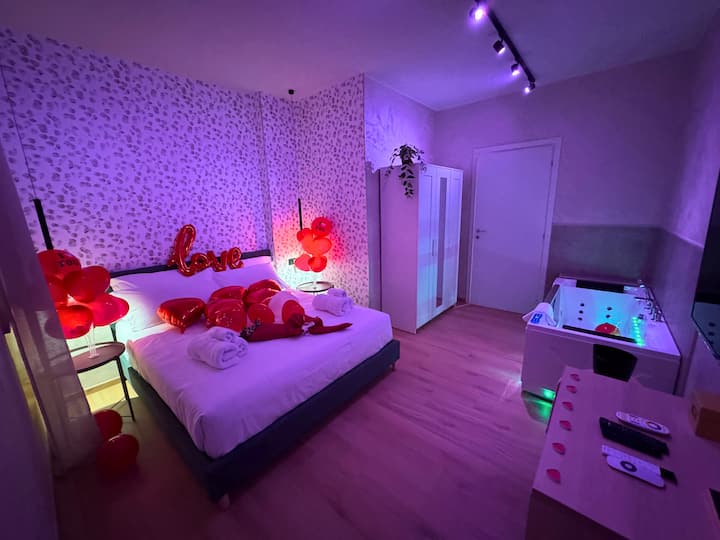 Jacuzzi Romantic Mood - Suiteheart Torino - Turijn