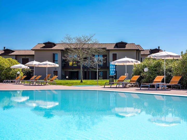 Holiday Apartment With Outdoor Pool And Children's - Castelnuovo del Garda