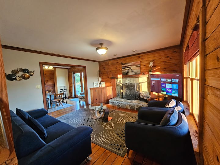 Modern Log House First Level Primary - Winchester, VA