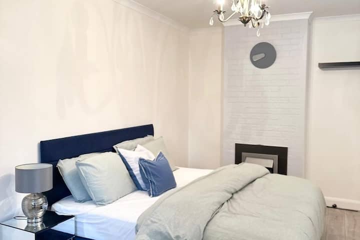 4 Bed House-garden-parking-15 Min Elizabeth Line - Greenwich