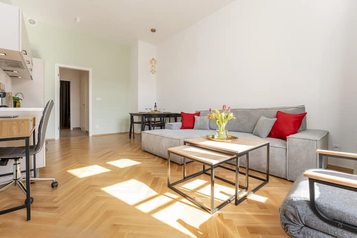 New 1br For A Great Price - No. 301 - Prag
