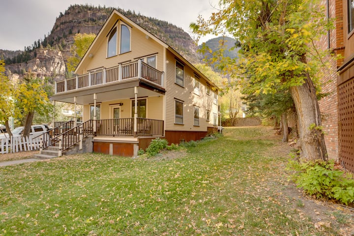 Patio & Mountain Views: Central Ouray Getaway! - Ouray, CO
