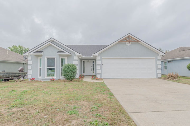 Flat Rock Stay W/ Game Room Near Fort Moore - Columbus, GA