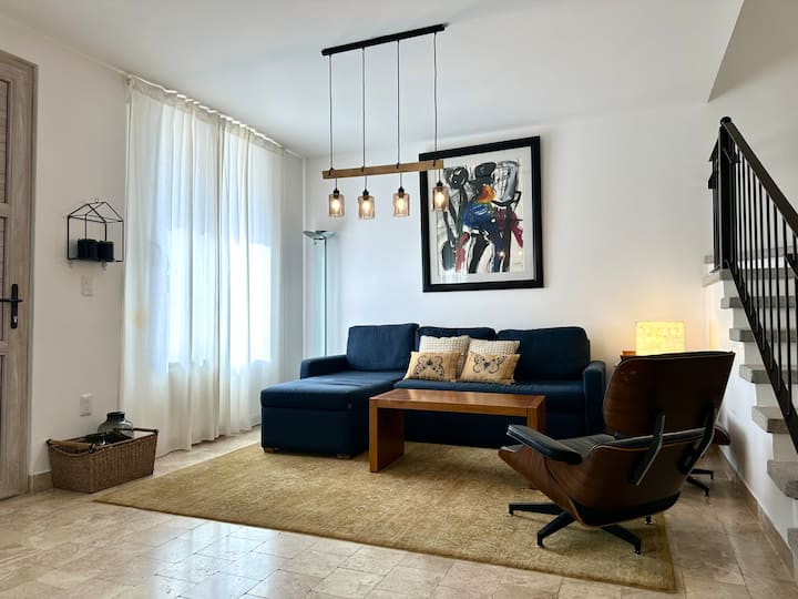 3br Modern Home With Jacuzzi, Pool, And Parking - San Miguel de Allende