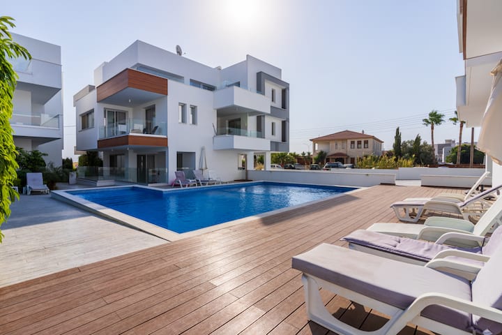 Valleria - 2 Br Apartment W/ Pool In Larnaca - Larnaca