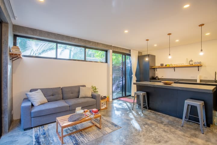Surf Studio / North Guiones Beach - Nosara