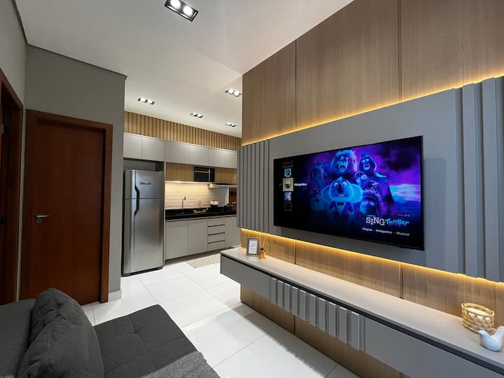 Modern Apartment With A Cozy Living Room & Kitchen - Cuiabá