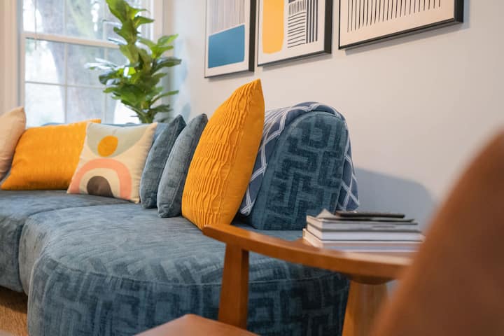 Minutes To Downtown & Park Circle | Cozy Stay - North Charleston, SC