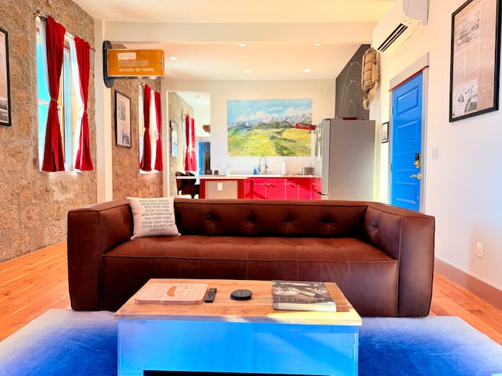 1 Br 2nd Fl Litch Hotel | Aviation Theme - Wallowa Lake, OR