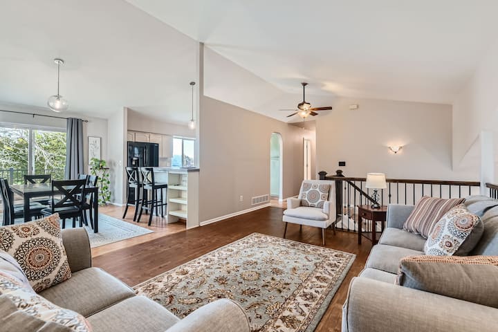 Stunning 4 Bdr Fully Furnished Home In Broomfield - Westminster, CO