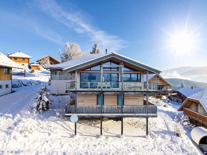 Chalet Dans Le Domaine Skiable Avec Sauna - Austria