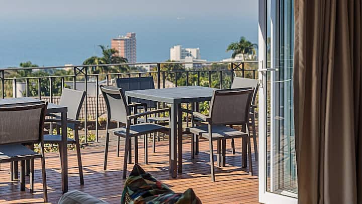 6br Home W/ Pool, Bbq & Hot Tub - ウムランガ