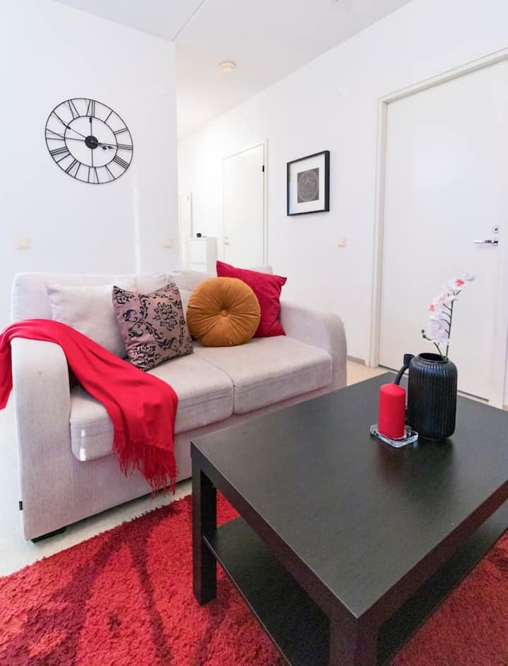 Romantic Sauna Retreat Near Sello Mall & Aalto Uni - Espoo