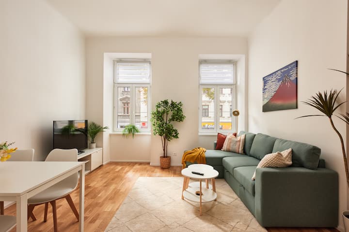 Rare Gem Designer Studio Apartment - Vienna