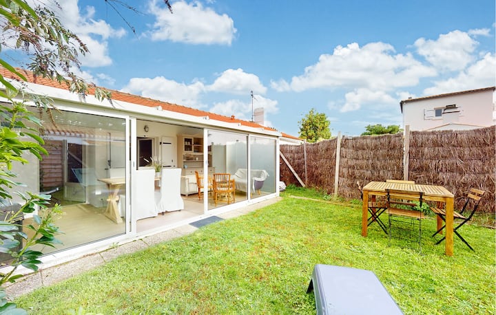 Cozy Home In L'épine With Wifi - Barbâtre