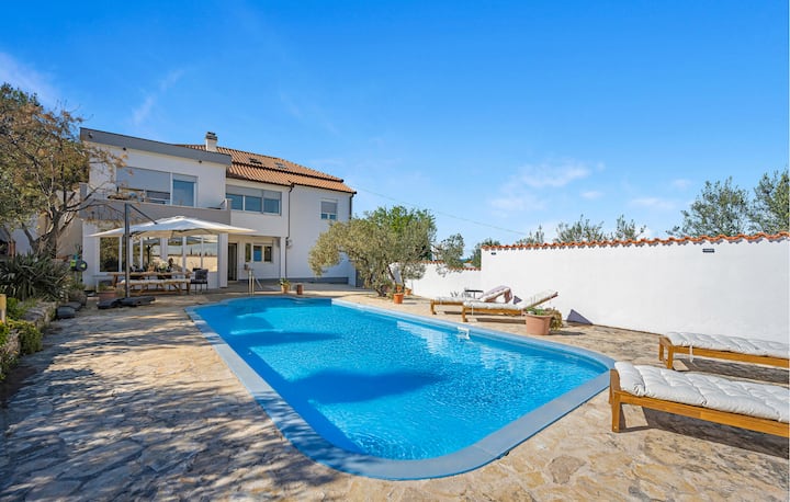 Lovely Apartment In Jezera - Tisno