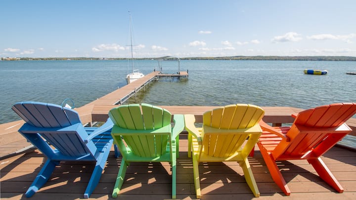 Endless Summer: "Canandaigua Lake Luxury Rental!" - Canandaigua, NY