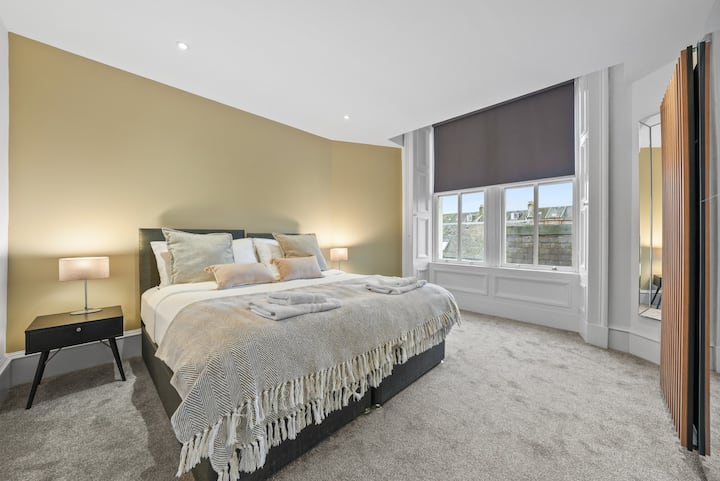 The Nook | Beachwalk Apartments By Nova Suites - Ayr