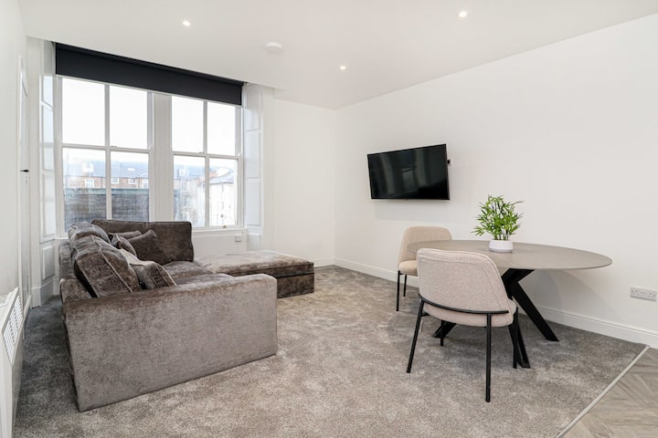 The Nook | Beachwalk Apartments By Nova Suites - Ayr, UK