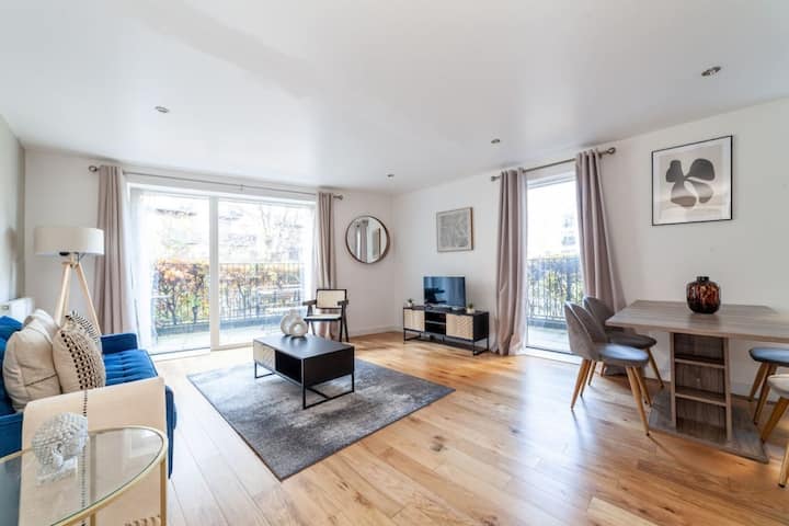 Stylish Flat In Lewisham - Bromley