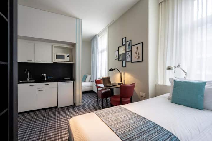 Explore From Our Door: Three Amazing Ostend Rooms - Oostende