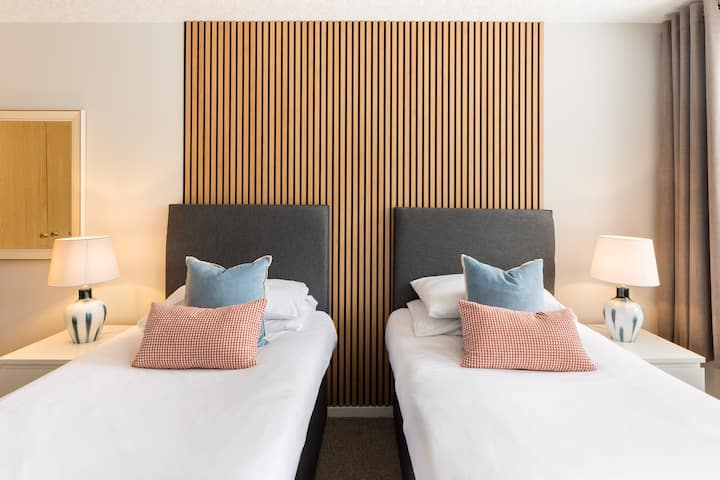 Bright & Modern 2 Bedroom Flat – North Leamington - Royal Leamington Spa