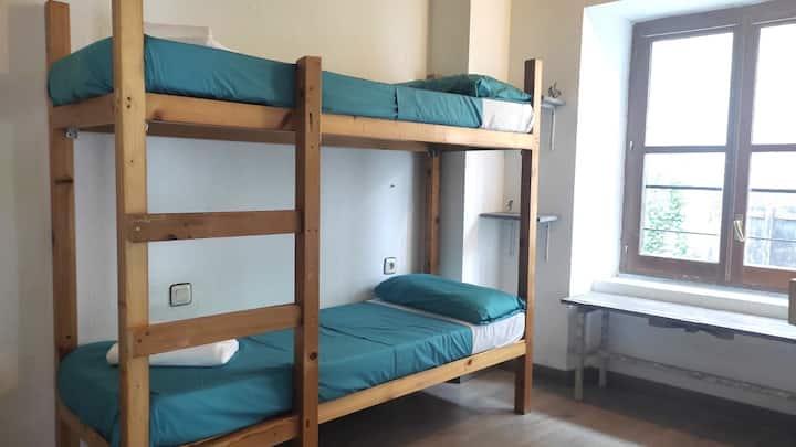 "Tritón" Hostel - Villanúa - Jaca