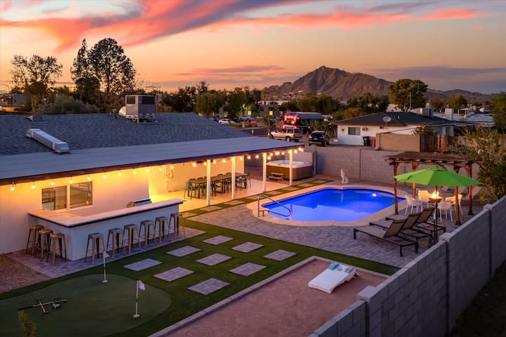 Good Vibes~pool, Hot Tub, Putt Putt, Pool Table - Phoenix, AZ