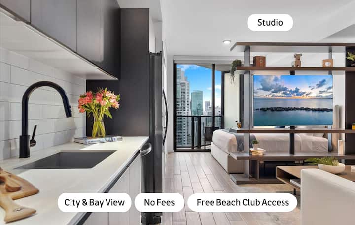 Mvr  Ultra-lux Studio With Epic Water Views - Miami, FL