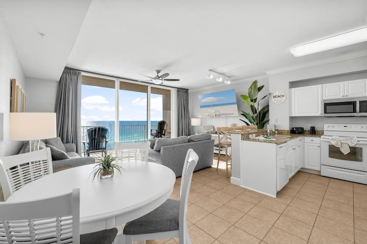 Gulfview Retreat 811-spacious Escape-sleeps 8 - Panama City Beach, FL