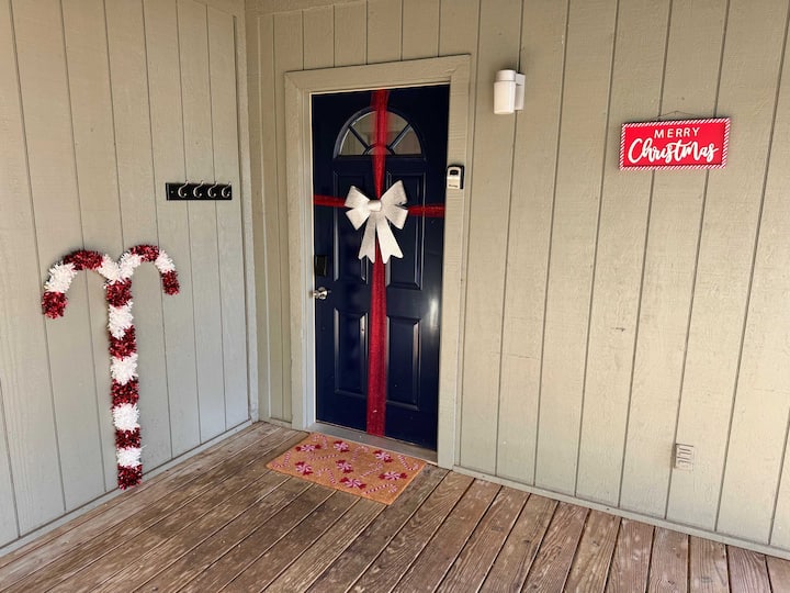 Woodland Retreat~near Sdc~ Fishing~pools~no Stairs - Branson West, MO