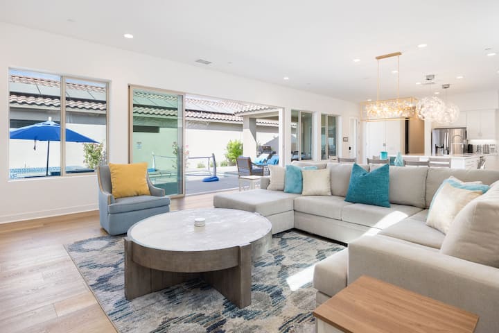 Exclusive Oasis: Pool, Spa & Golf Access - La Quinta, CA
