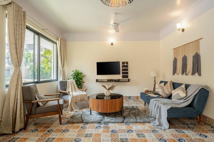 Quiet Slate | 1bhk | Pool | Beach - Goa